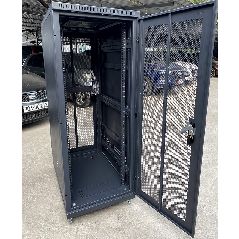 Tủ rack 32U UNR 32UD1000-2CL mẫu mới 2 cửa lưới