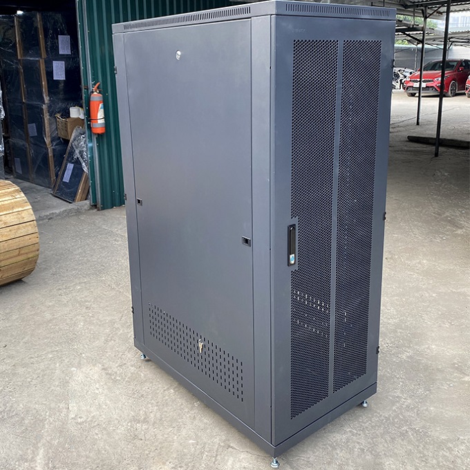 Tủ rack 32U UNR 32UD1000-2CL mẫu mới 2 cửa lưới